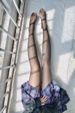 [福利COS] 亚马逊鲶鱼 - JK黑丝/(15P)--美图316